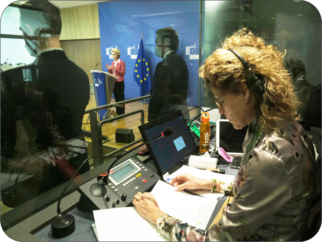 Conference Interpreting Service | NAATI Interpreter | AIIC Certified