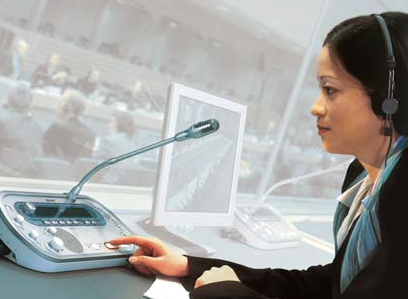 Conference Interpreting Service | NAATI Interpreter | AIIC Certified